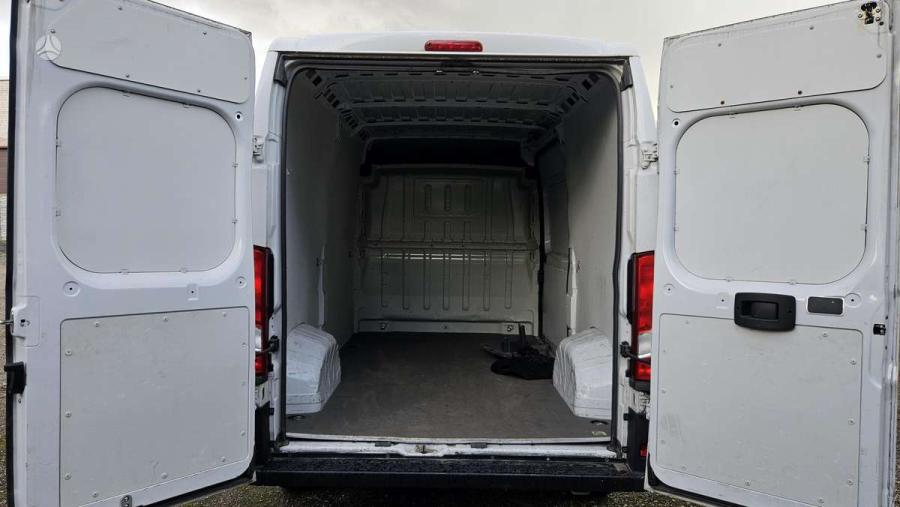 Белый Опель Movano 2023 в Мариямполе, объемом двигателя 2.18 л и пробегом 265 тыс. км за 9800 €, фото 16 на AUTOMOTO.COM.LV
