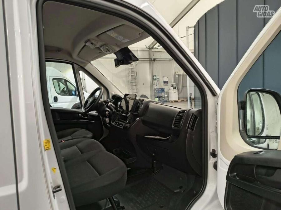 Balts Opel Movano 2024 Kauņa, ar dzinēja tilpumu 2.20 L un nobraukumu 36 tūkst. km par 27976 €, foto 3 vietnē AUTOMOTO.COM.LV