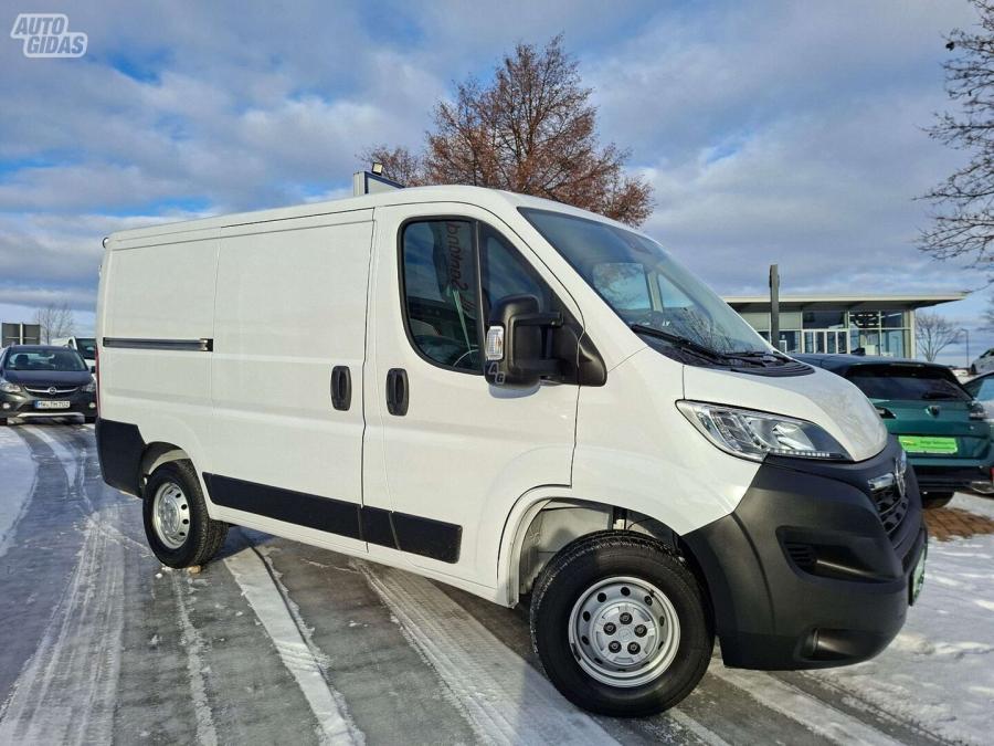 White Opel Movano 2024 in Kaunas, with an engine capacity of 2.20 L and mileage of 33 thousand km for 23610 €, photo 1 on AUTOMOTO.COM.LV