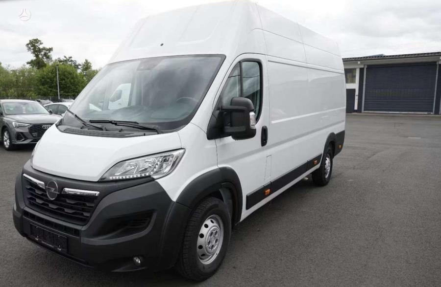 Balts Opel Movano 2024 Viļņa, ar dzinēja tilpumu 2.18 L un nobraukumu 47 tūkst. km par 23890 €, foto 1 vietnē AUTOMOTO.COM.LV