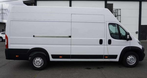 Белый Опель Movano 2024 в Вильнюс, объемом двигателя 2.18 л и пробегом 47 тыс. км за 23890 €, фото 4 на AUTOMOTO.COM.LV