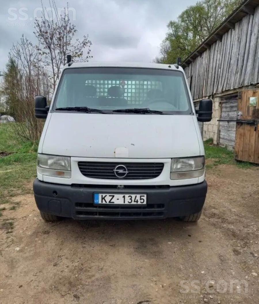 Белый Опель Movano 2003 в Огре, объемом двигателя 2.80 л и пробегом 519 тыс. км за 3250 €, фото 1 на AUTOMOTO.COM.LV