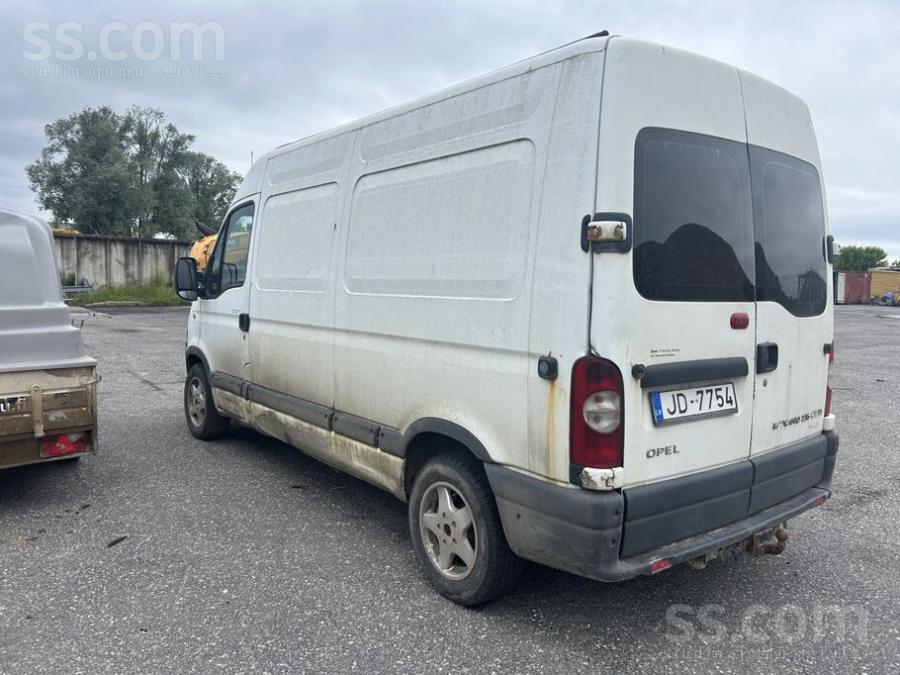 Balts Opel Movano 2004 Rīga, ar dzinēja tilpumu 2.50 L un nobraukumu 370 tūkst. km par 800 €, foto 4 vietnē AUTOMOTO.COM.LV
