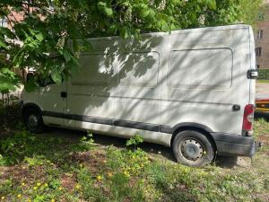 White Opel Movano 2004 in Riga, with an engine capacity of 2.50 L and mileage of 380 thousand km for 1000 €, photo 4 on AUTOMOTO.COM.LV
