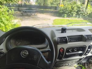 White Opel Movano 2004 in Aizkraukle, with an engine capacity of 2.20 L and mileage of 337 thousand km for 1500 €, photo 8 on AUTOMOTO.COM.LV