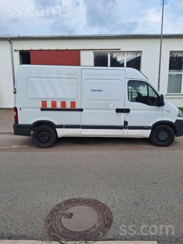 Balts Opel Movano 2004 Liepāja, ar dzinēja tilpumu 2.50 L un nobraukumu 277 tūkst. km par 2500 €, foto 3 vietnē AUTOMOTO.COM.LV