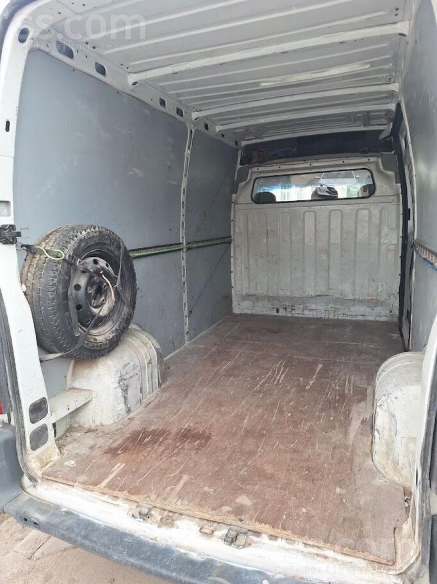 Белый Опель Movano 2004 в Лиепая, объемом двигателя 2.50 л и пробегом 277 тыс. км за 2500 €, фото 7 на AUTOMOTO.COM.LV