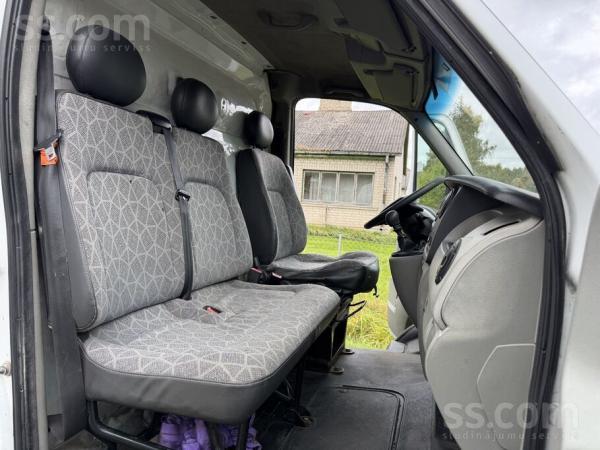 Белый Опель Movano 2008 в Рига, объемом двигателя 2.50 л и пробегом 450 тыс. км за 1595 €, фото 11 на AUTOMOTO.COM.LV