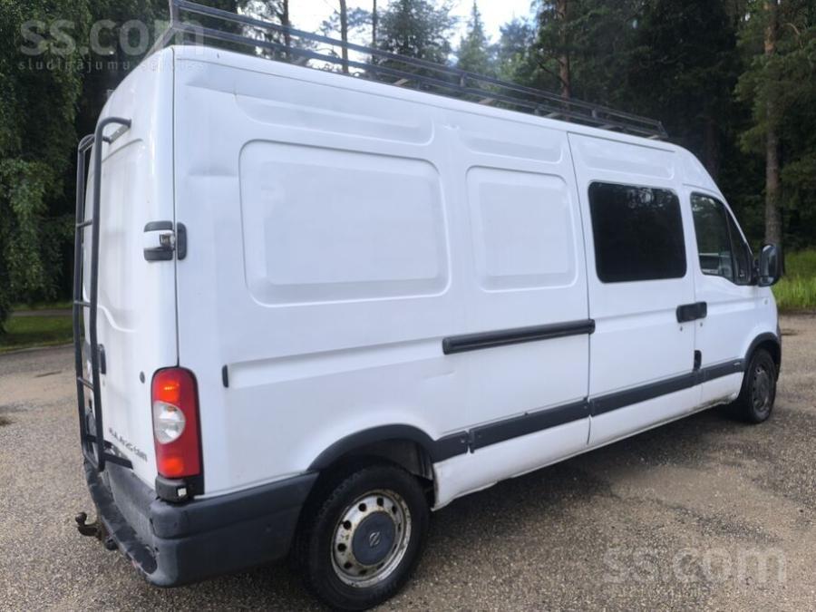 White Opel Movano 2009 in Valmiera, with an engine capacity of 2.50 L and mileage of 338 thousand km for 4999 €, photo 1 on AUTOMOTO.COM.LV