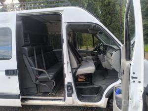 White Opel Movano 2009 in Valmiera, with an engine capacity of 2.50 L and mileage of 338 thousand km for 4999 €, photo 8 on AUTOMOTO.COM.LV