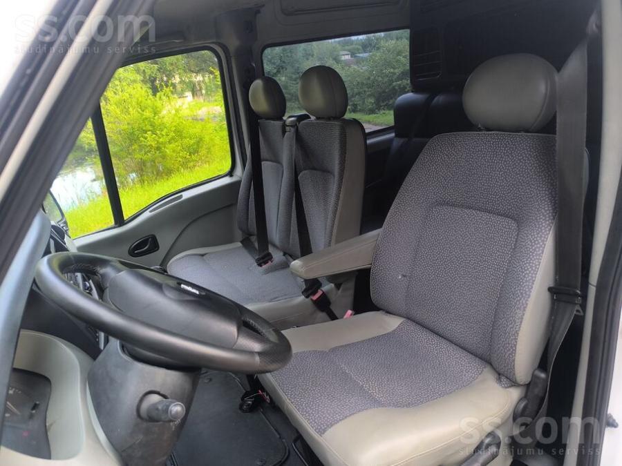 White Opel Movano 2009 in Valmiera, with an engine capacity of 2.50 L and mileage of 338 thousand km for 4999 €, photo 15 on AUTOMOTO.COM.LV