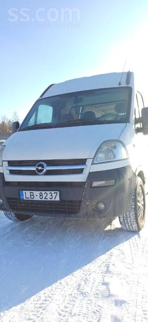 Белый Опель Movano 2010 в Цесис, объемом двигателя 2.50 л и пробегом 555 тыс. км за 2200 €, фото  на AUTOMOTO.COM.LV
