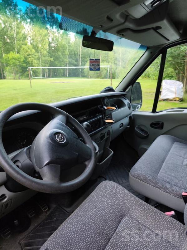 White Opel Movano 2010 in Jelgava, with an engine capacity of 2.50 L and mileage of 485 thousand km for 3500 €, photo 7 on AUTOMOTO.COM.LV