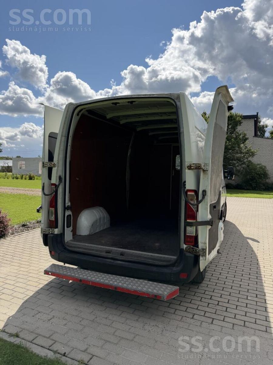 White Opel Movano 2012 in Jelgava, with an engine capacity of 2.30 L and mileage of 376 thousand km for 4950 €, photo 8 on AUTOMOTO.COM.LV