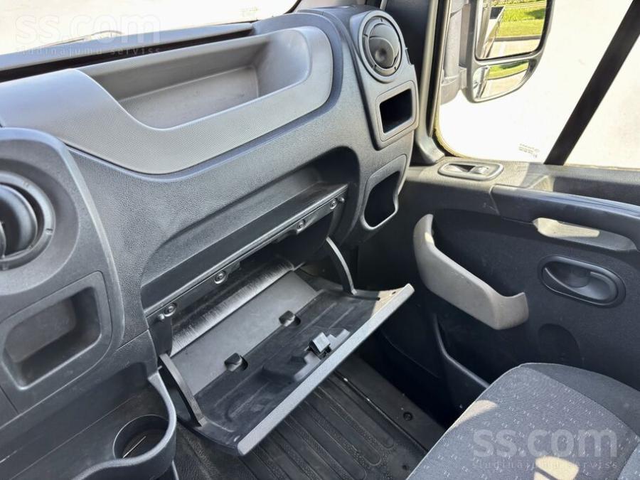 Balts Opel Movano 2014 Liepāja, ar dzinēja tilpumu 2.30 L un nobraukumu 192 tūkst. km par 8900 €, foto 21 vietnē AUTOMOTO.COM.LV