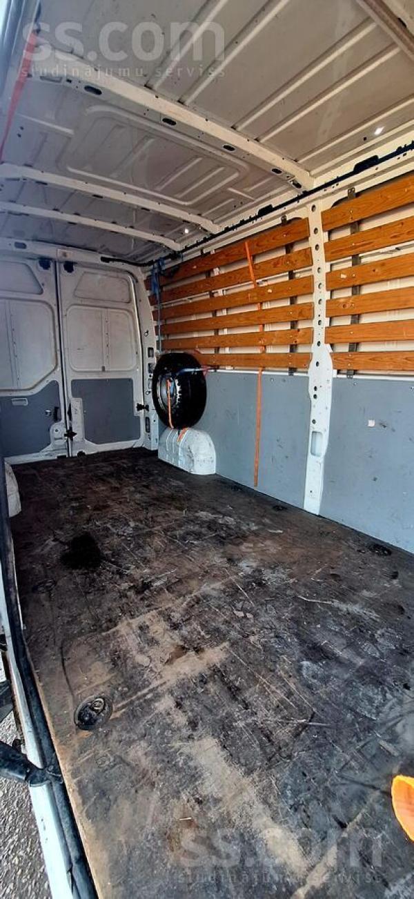 Белый Опель Movano 2015 в Рига, объемом двигателя 2.30 л и пробегом 290 тыс. км за 5050 €, фото 10 на AUTOMOTO.COM.LV