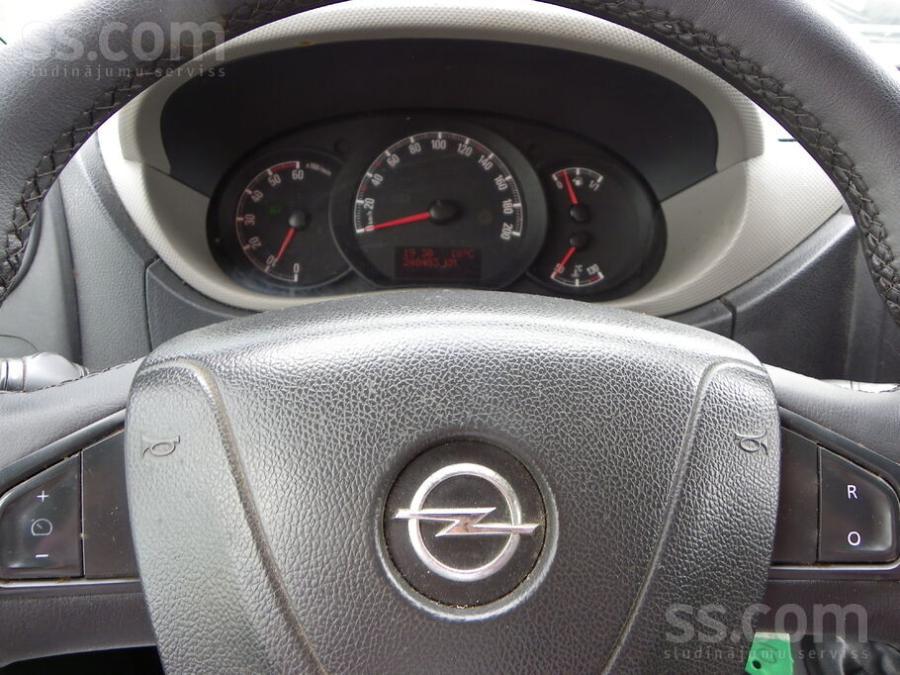 Balts Opel Movano 2016 Valka, ar dzinēja tilpumu 2.30 L un nobraukumu 248 tūkst. km par 7700 €, foto 9 vietnē AUTOMOTO.COM.LV