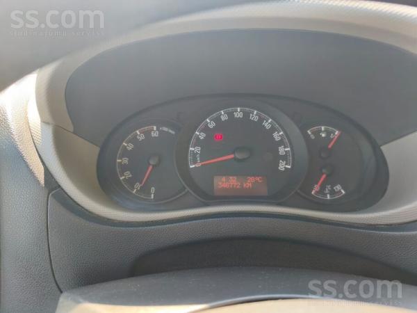 Balts Opel Movano 2016 Daugavpils, ar dzinēja tilpumu 2.30 L un nobraukumu 0 tūkst. km par 8400 €, foto 9 vietnē AUTOMOTO.COM.LV