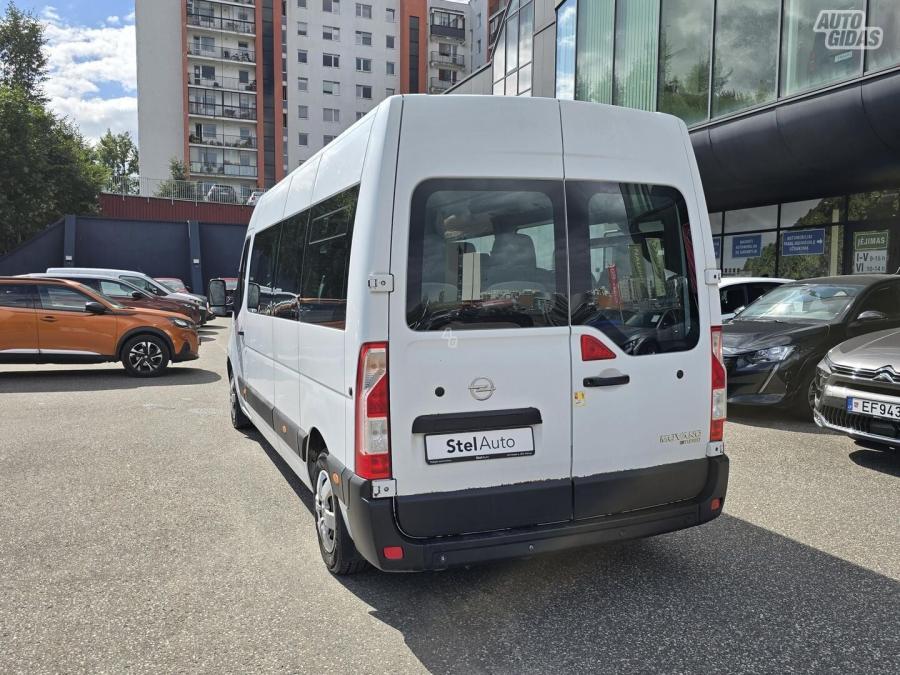 White Opel Movano 2018 in Vilnius, with an engine capacity of 0.00 L and mileage of 590 thousand km for 11000 €, photo 5 on AUTOMOTO.COM.LV
