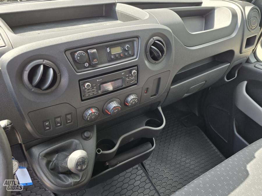 White Opel Movano 2018 in Vilnius, with an engine capacity of 0.00 L and mileage of 590 thousand km for 11000 €, photo 16 on AUTOMOTO.COM.LV