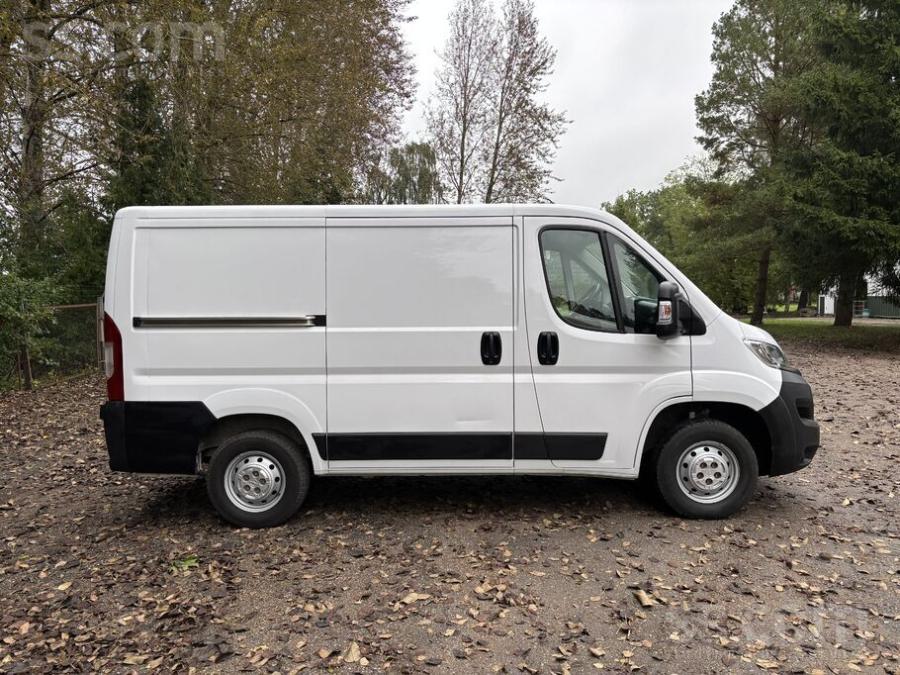 Белый Опель Movano 2022 в Огре, объемом двигателя 2.20 л и пробегом 110 тыс. км за 14300 €, фото 3 на AUTOMOTO.COM.LV