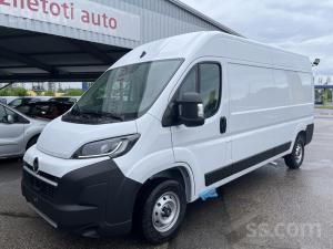 Balts Opel Movano 2025 Rīga, ar dzinēja tilpumu 2.20 L un nobraukumu 10 tūkst. km par 35290 €, foto  vietnē AUTOMOTO.COM.LV