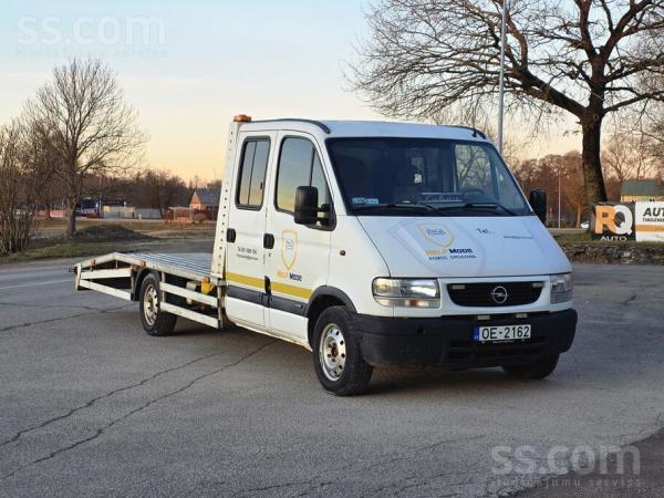 White Opel Movano 2003 in Liepaja, with an engine capacity of 2.50 L and mileage of 308 thousand km for 8500 €, photo 4 on AUTOMOTO.COM.LV
