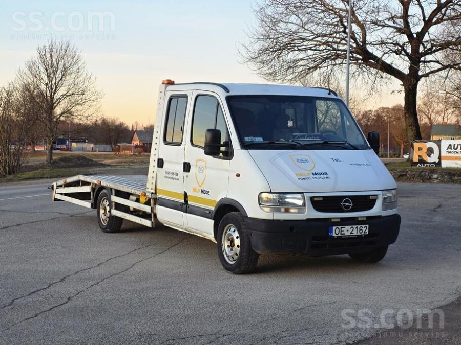 Balts Opel Movano 2003 Liepāja, ar dzinēja tilpumu 2.50 L un nobraukumu 308 tūkst. km par 8500 €, foto 4 vietnē AUTOMOTO.COM.LV