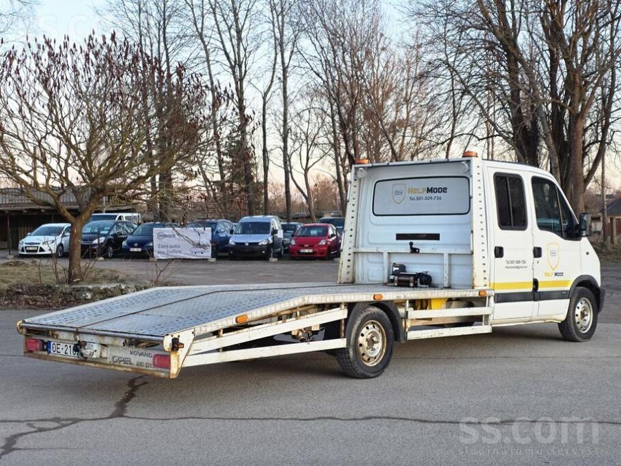 Balts Opel Movano 2003 Liepāja, ar dzinēja tilpumu 2.50 L un nobraukumu 308 tūkst. km par 8500 €, foto 7 vietnē AUTOMOTO.COM.LV