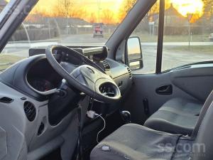 Balts Opel Movano 2003 Liepāja, ar dzinēja tilpumu 2.50 L un nobraukumu 308 tūkst. km par 8500 €, foto 10 vietnē AUTOMOTO.COM.LV