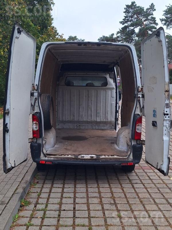 Balts Opel Movano 2006 Rīga, ar dzinēja tilpumu 2.50 L un nobraukumu 402 tūkst. km par 1940 €, foto 6 vietnē AUTOMOTO.COM.LV