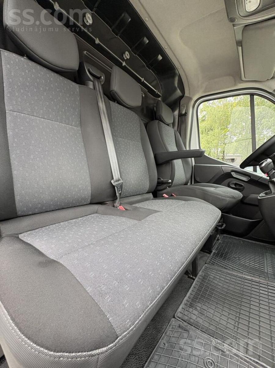 White Opel Movano 2019 in Riga, with an engine capacity of 2.30 L and mileage of 0 thousand km for 10900 €, photo 11 on AUTOMOTO.COM.LV