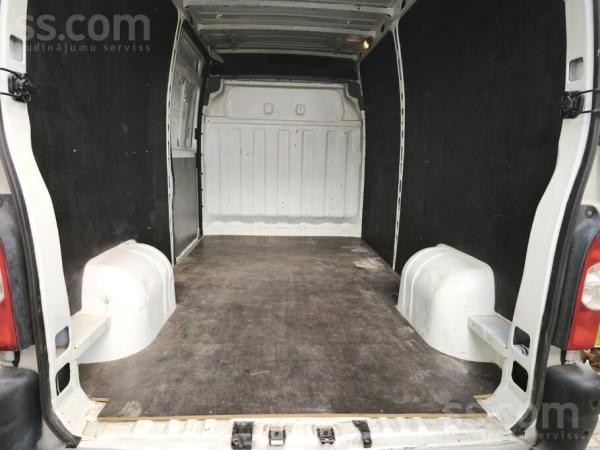 Белый Опель Movano 2005 в Огре, объемом двигателя 2.50 л и пробегом 231 тыс. км за 3950 €, фото 9 на AUTOMOTO.COM.LV