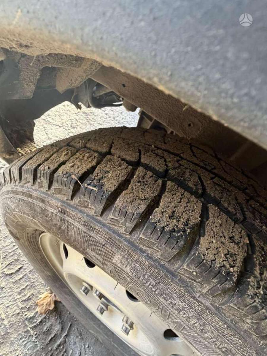 Yellow Opel Movano 2007 in Kaunas, with an engine capacity of 0.00 L and mileage of 340 thousand km for 6300 €, photo 11 on AUTOMOTO.COM.LV