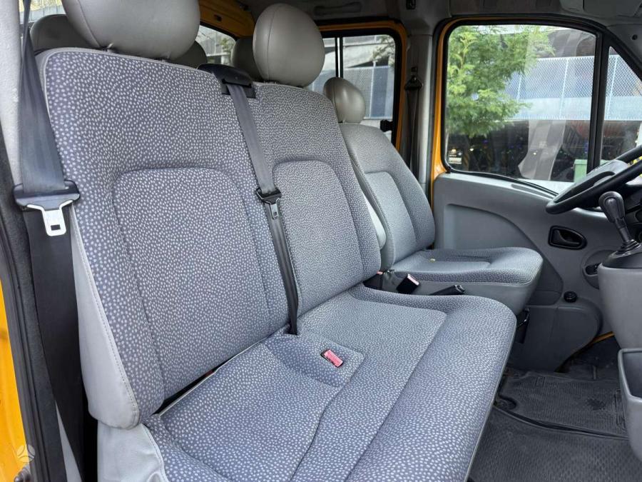 Yellow Opel Movano 2008 in Vilnius, with an engine capacity of 2.50 L and mileage of 258 thousand km for 9900 €, photo 17 on AUTOMOTO.COM.LV