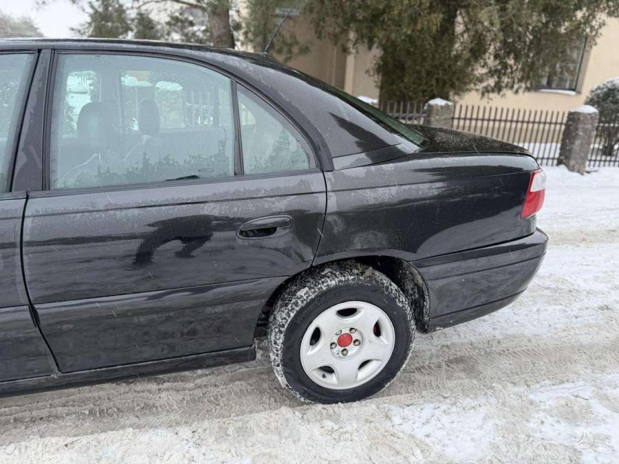 Melns Opel Omega 2001 Kauņa, ar dzinēja tilpumu 2.20 L un nobraukumu 290 tūkst. km par 1550 €, foto 12 vietnē AUTOMOTO.COM.LV