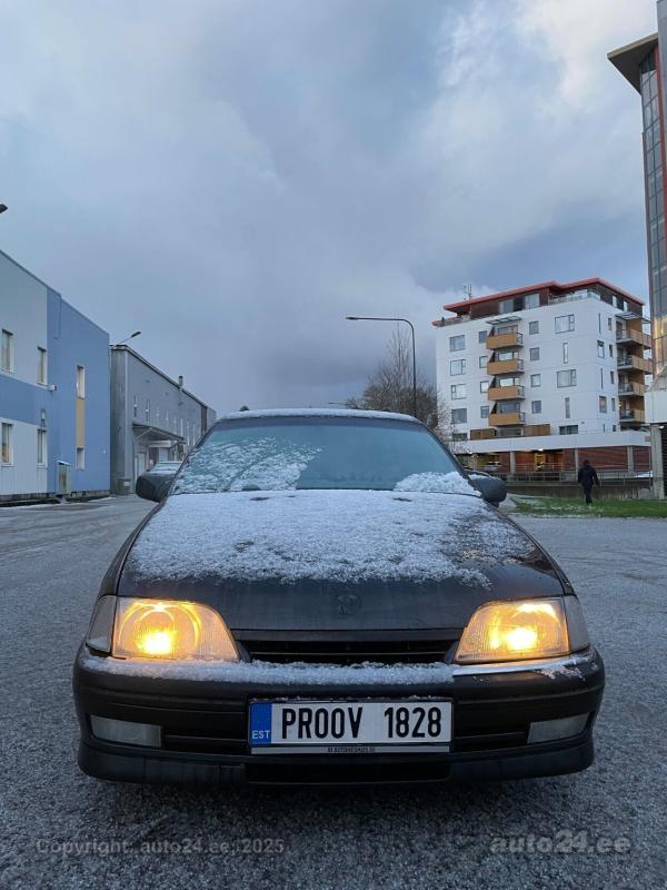 Black Opel Omega 1993 in Tallinn, with an engine capacity of 0.00 L and mileage of 145 thousand km for 4900 €, photo 11 on AUTOMOTO.COM.LV