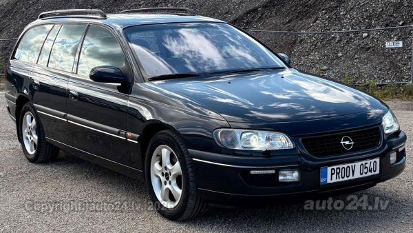 Black Opel Omega 1998 in Voru, with an engine capacity of 3.00 L and mileage of 152 thousand km for 5990 €, photo 1 on AUTOMOTO.COM.LV