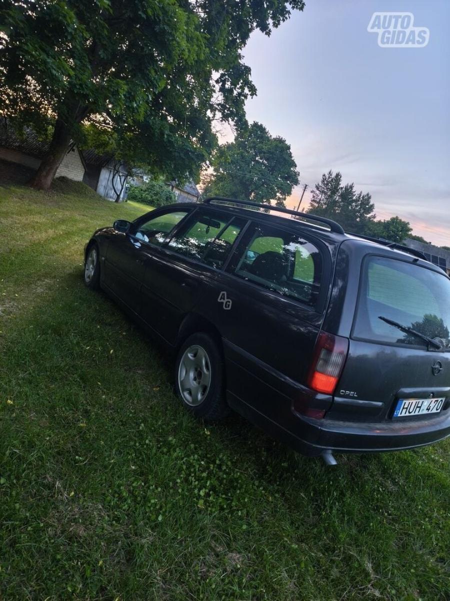 Melns Opel Omega 2002 Prienai, ar dzinēja tilpumu 2.50 L un nobraukumu 410 tūkst. km par 1050 €, foto 5 vietnē AUTOMOTO.COM.LV