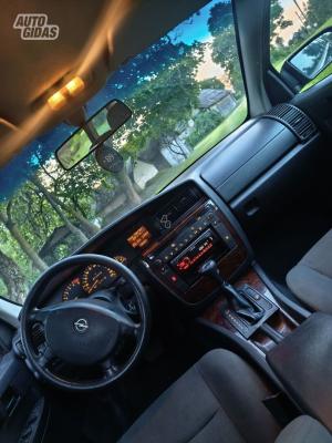 Melns Opel Omega 2002 Prienai, ar dzinēja tilpumu 2.50 L un nobraukumu 410 tūkst. km par 1050 €, foto 10 vietnē AUTOMOTO.COM.LV