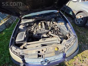 Zils Opel Omega 1997 Daugavpils, ar dzinēja tilpumu 2.00 L un nobraukumu 300 tūkst. km par 300 €, foto 4 vietnē AUTOMOTO.COM.LV