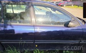 Zils Opel Omega 1997 Daugavpils, ar dzinēja tilpumu 2.00 L un nobraukumu 300 tūkst. km par 300 €, foto 6 vietnē AUTOMOTO.COM.LV