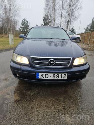 Blue Opel Omega 2003 in Bauska, with an engine capacity of 2.20 L and mileage of 381 thousand km for 500 €, photo 5 on AUTOMOTO.COM.LV