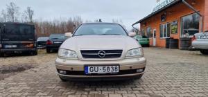 Brown Opel Omega 2000 in Valmiera, with an engine capacity of 2.20 L and mileage of 238 thousand km for 1500 €, photo 9 on AUTOMOTO.COM.LV
