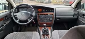 Brown Opel Omega 2000 in Valmiera, with an engine capacity of 2.20 L and mileage of 238 thousand km for 1500 €, photo 10 on AUTOMOTO.COM.LV