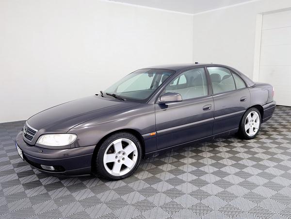 Brown Opel Omega 2000 in Tallinn, with an engine capacity of 3.00 L and mileage of 225 thousand km for 1499 €, photo 2 on AUTOMOTO.COM.LV