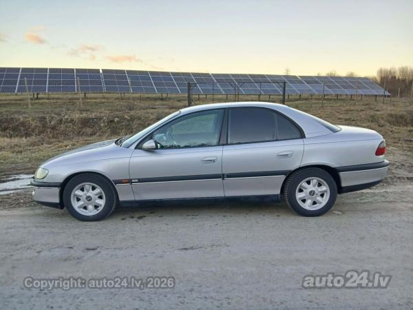 Grey Opel Omega 1999 in Paide, with an engine capacity of 2.00 L and mileage of 208 thousand km for 3000 €, photo 6 on AUTOMOTO.COM.LV