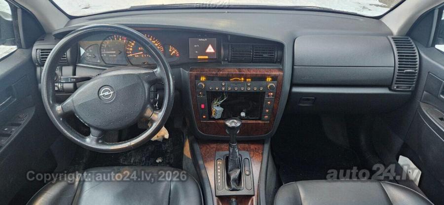 Pelēks Opel Omega 2000 Tallina, ar dzinēja tilpumu 3.00 L un nobraukumu 222 tūkst. km par 3200 €, foto 6 vietnē AUTOMOTO.COM.LV