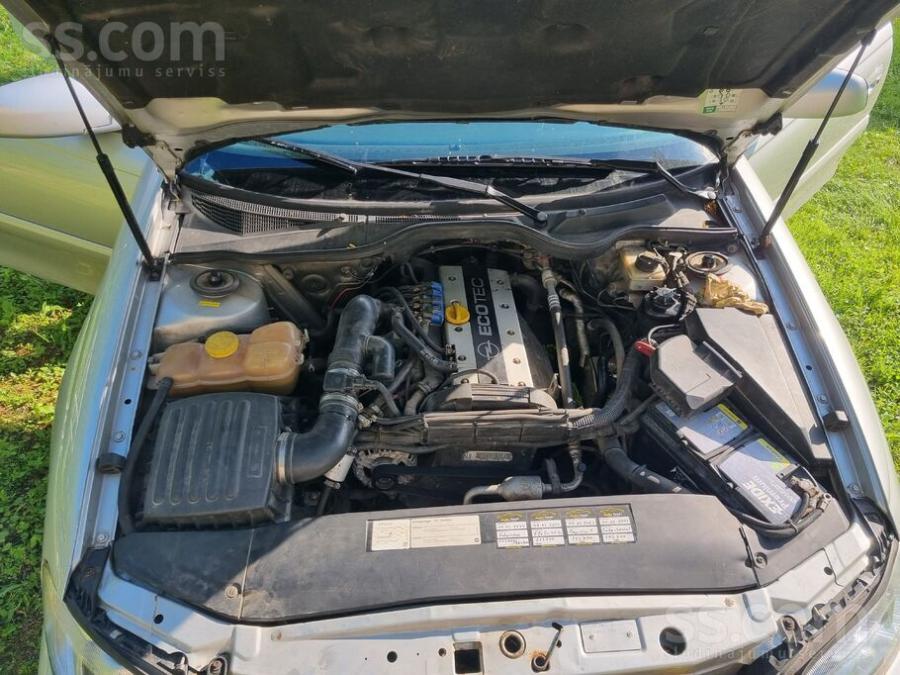 Grey Opel Omega 2000 in Ogre, with an engine capacity of 2.20 L and mileage of 200 thousand km for 1250 €, photo 7 on AUTOMOTO.COM.LV