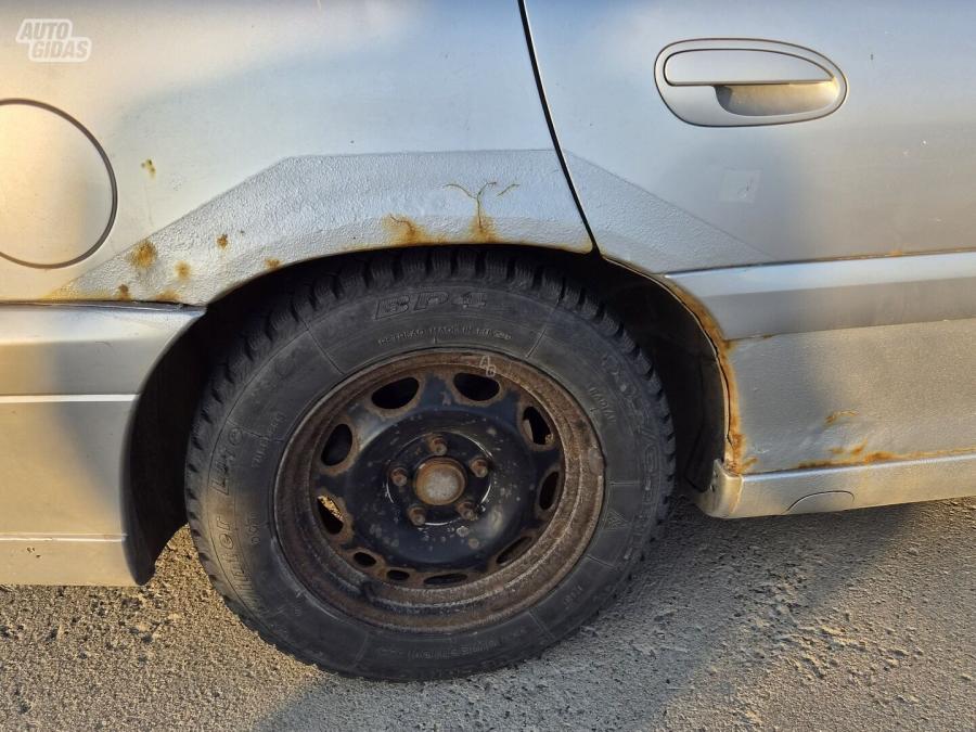 Pelēks Opel Omega 2000 Viļņa, ar dzinēja tilpumu 2.20 L un nobraukumu 409 tūkst. km par 600 €, foto 9 vietnē AUTOMOTO.COM.LV